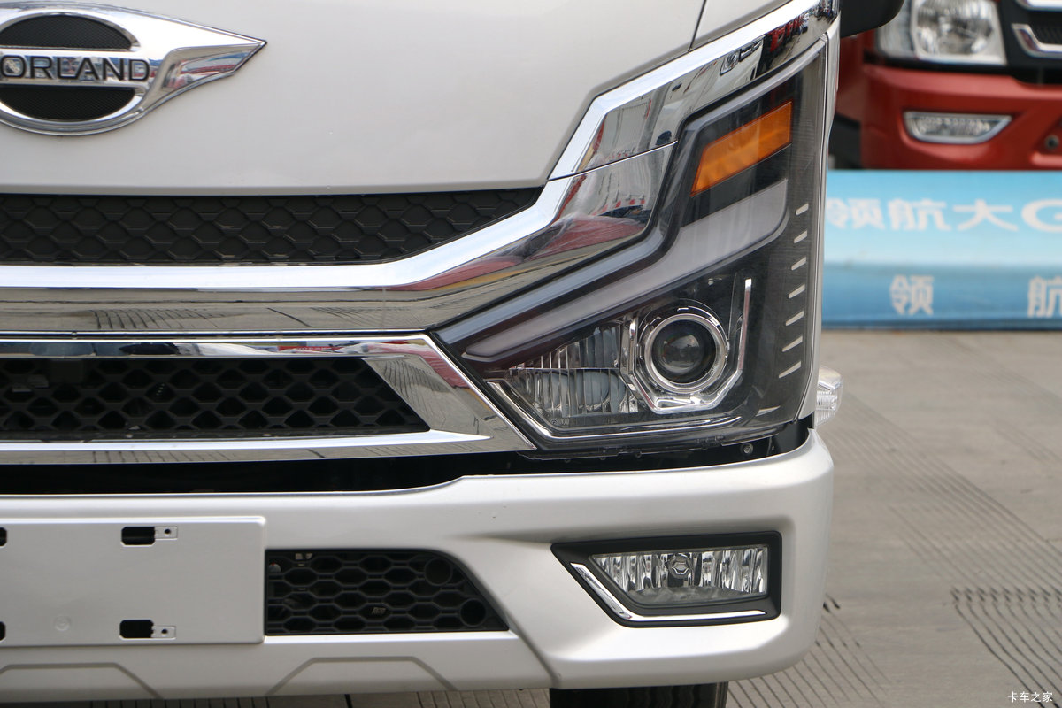 【图】福田 时代领航大G 2L 150马力 LNG 4.2米单排仓栅式轻卡_实拍图片_2005220_卡车之家