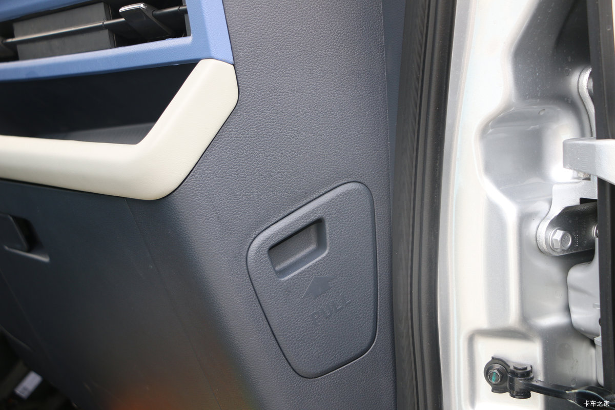 【图】福田 时代领航大G 2L 150马力 LNG 4.2米单排仓栅式轻卡_实拍图片_2005234_卡车之家