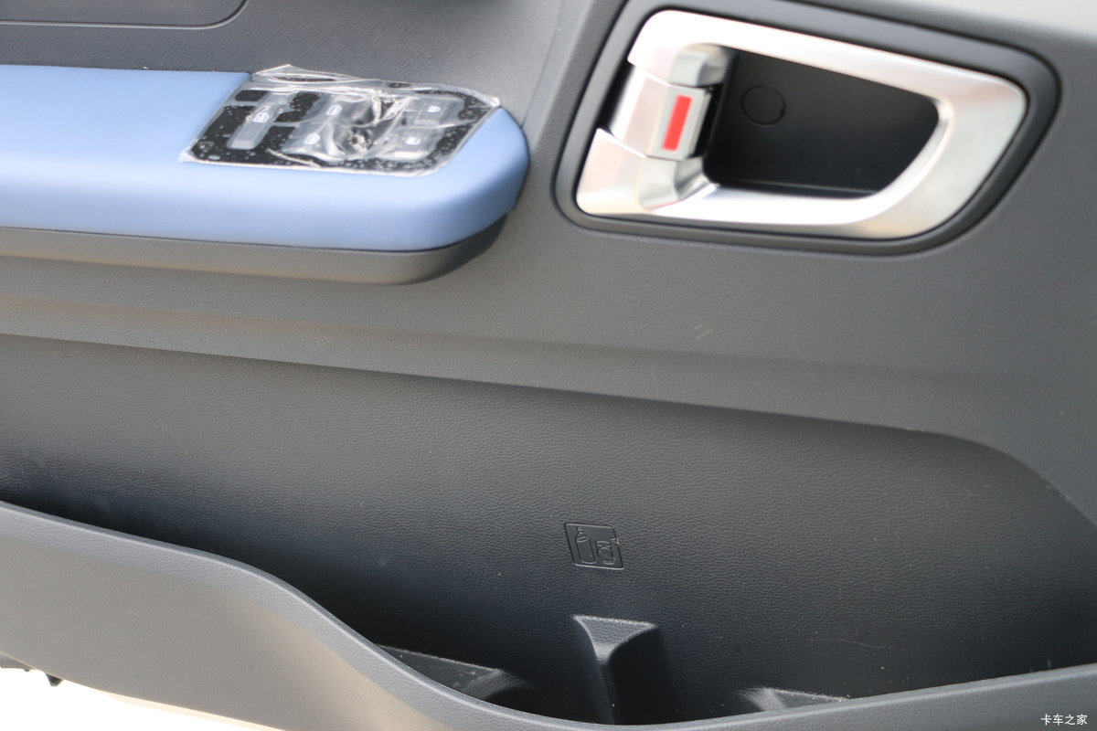 【图】福田 时代领航大G 2L 150马力 LNG 4.2米单排仓栅式轻卡_实拍图片_2005234_卡车之家