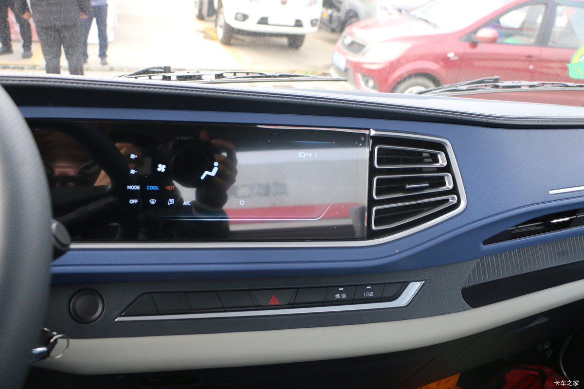 【图】福田 时代领航大G 2L 150马力 LNG 4.2米单排仓栅式轻卡_实拍图片_2005234_卡车之家