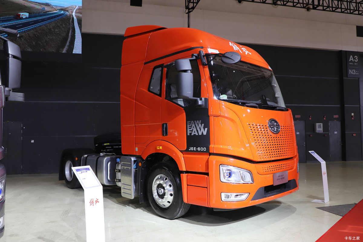 【图】一汽解放 J6E 600马力 4X2 AMT自动档牵引车_实拍图片_2014258_卡车之家