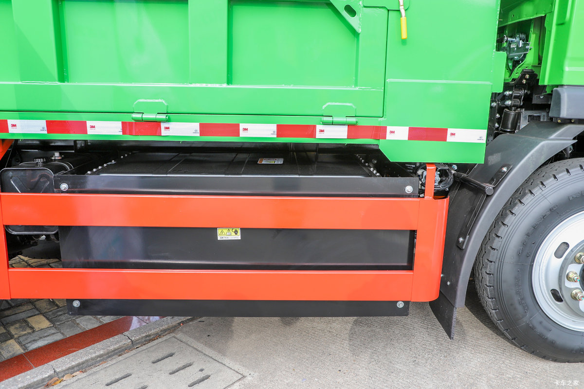 【图】重汽豪曼 勇士EM3 12T 4X2 单排纯电动自卸车155.33kWh_实拍图片_2016908_卡车之家