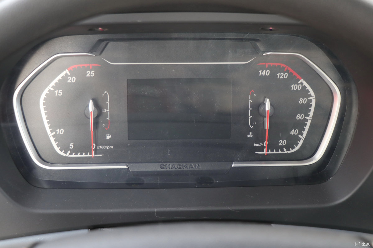 【图】陕汽商用车德御Q300S 轻量化版 14.8L LNG 540马力 6X4 法士特12档 高顶双卧 牵引车_实拍图片_4001941_卡车之家