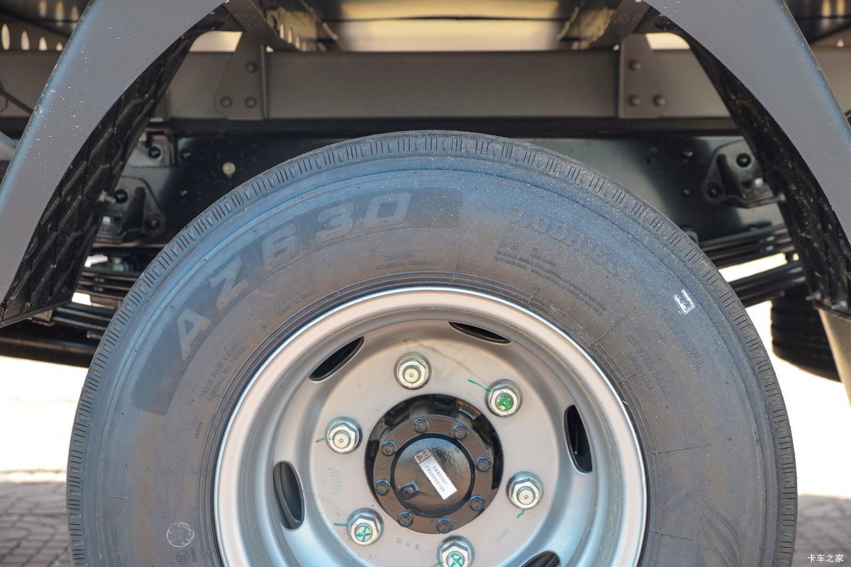 【图】福田 时代领航大G 163马力 4.17米单排栏板轻卡_实拍图片_4040567_卡车之家