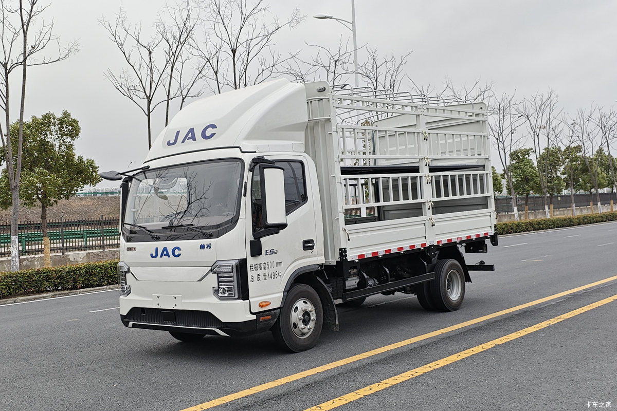 【图】江淮帅铃ES9 4.15米单排纯电动仓栅式轻卡 宁德时代120.27kWh_实拍图片_4048286_卡车之家