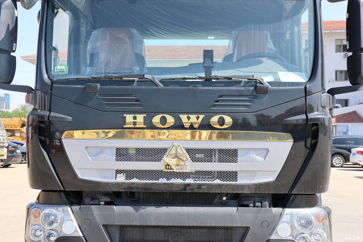 【图】重汽豪沃HOWO TX7 PRO 高效版 6.9L柴油 290马力 4X2 中国重汽8档 9.6米厢式载货车_实拍图片_4053856_卡车之家