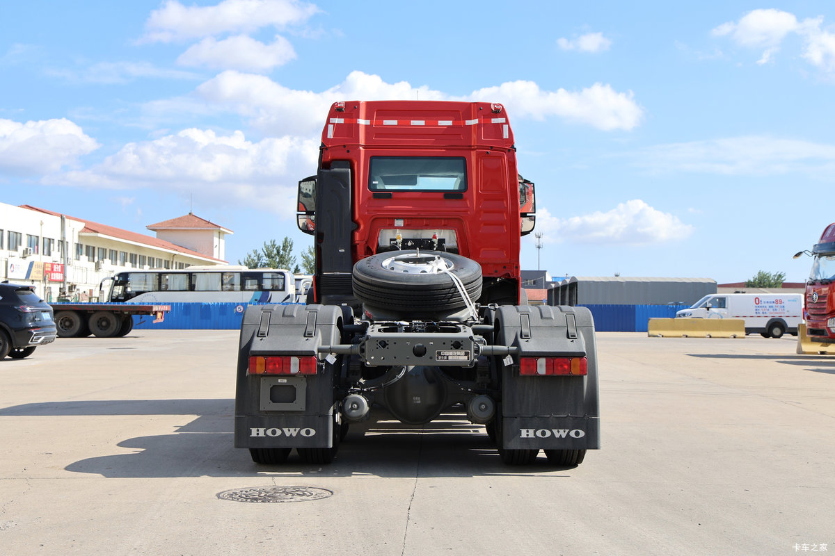 【图】重汽豪沃HOWO TX7 PRO 11.1L柴油 460马力 6X4 中国重汽12档 牵引车_实拍图片_4062682_卡车之家