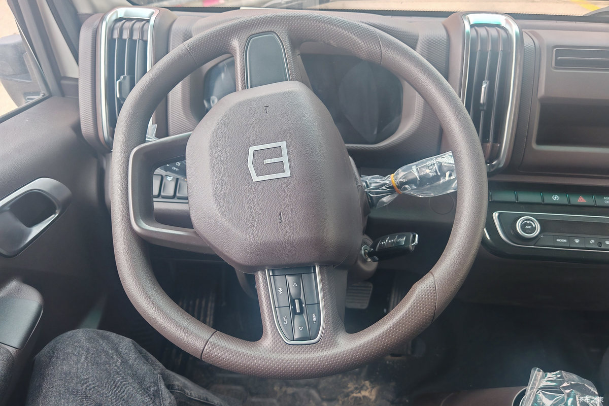 【图】远程 星智H8E 焕能H01 4.15米单排纯电动换电式厢式轻卡 国轩90.31kWh_实拍图片_4072936_卡车之家