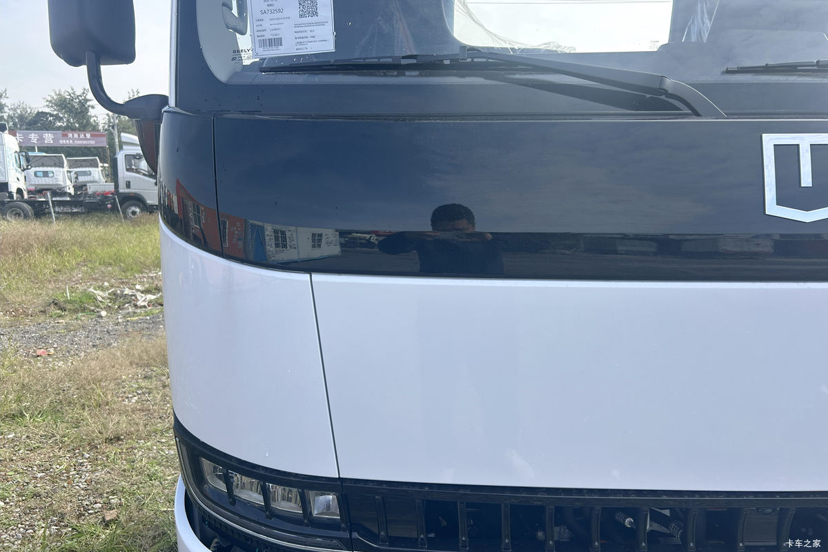 【图】远程 星智H9M 智运版 4.5T 4.1米单排甲醇插电式增程混合动力仓栅式轻卡81.14kWh_实拍图片_4078672_卡车之家