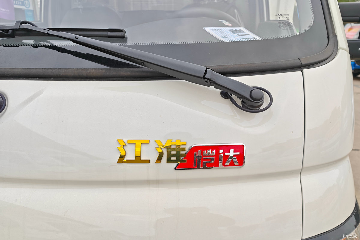 【图】江淮 恺达EX6 3.5T 4.01米单排纯电动仓栅式微卡63.75kWh_实拍图片_4079953_卡车之家