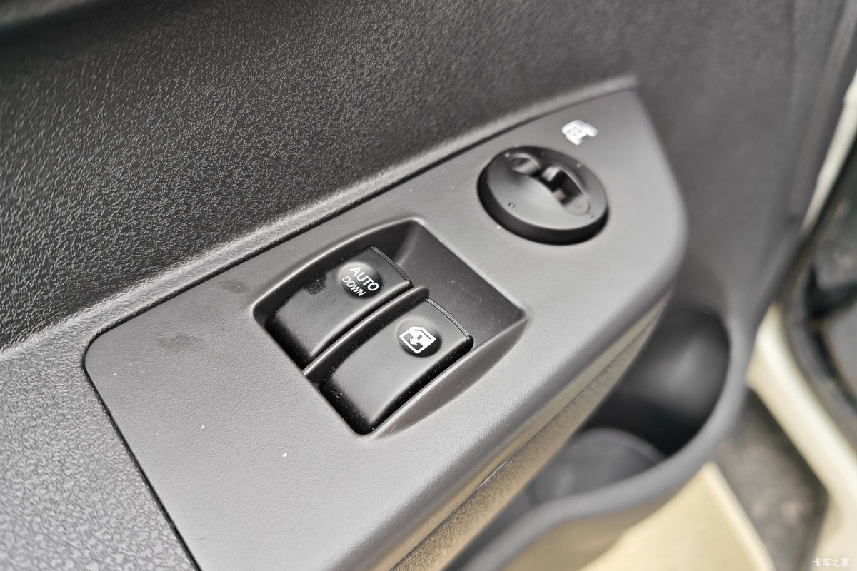 【图】江淮 恺达EX6 3.5T 4.01米单排纯电动仓栅式微卡63.75kWh_实拍图片_4079976_卡车之家