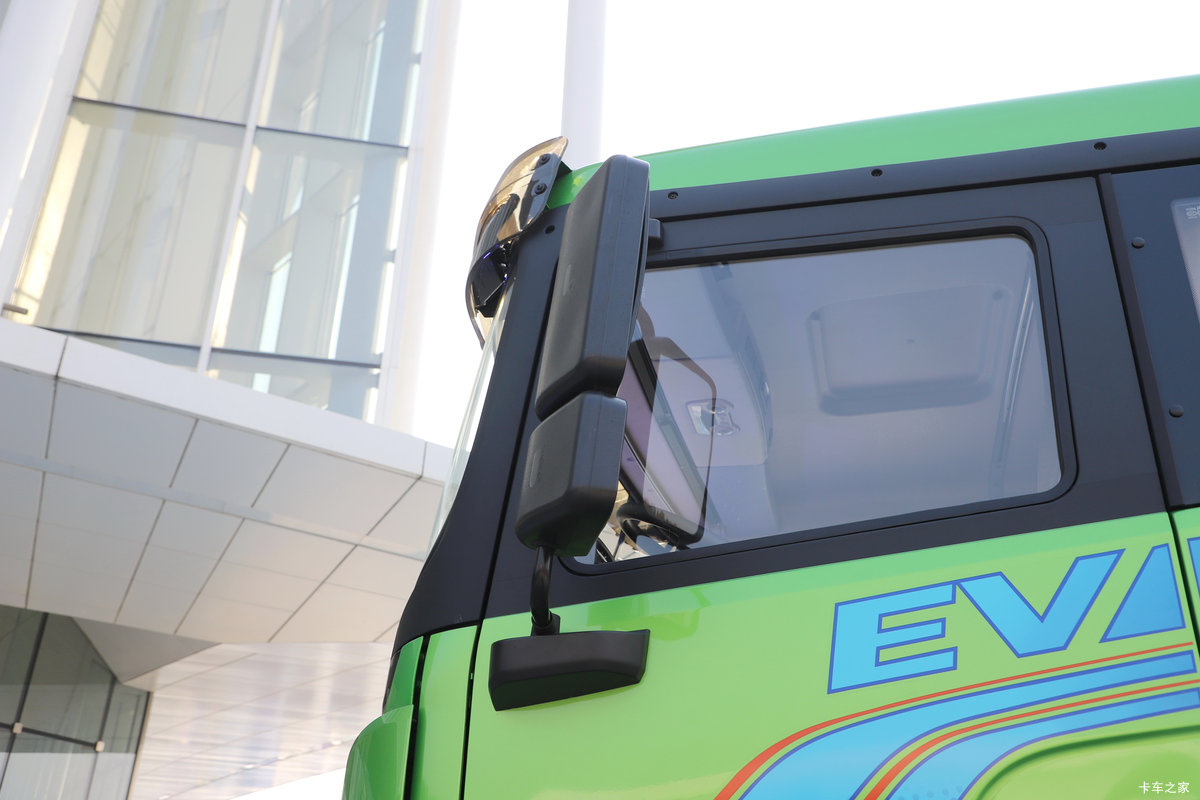 【图】陕汽德龙X5000E 6X4 纯电动自卸车 400kWh_实拍图片_4115239_卡车之家