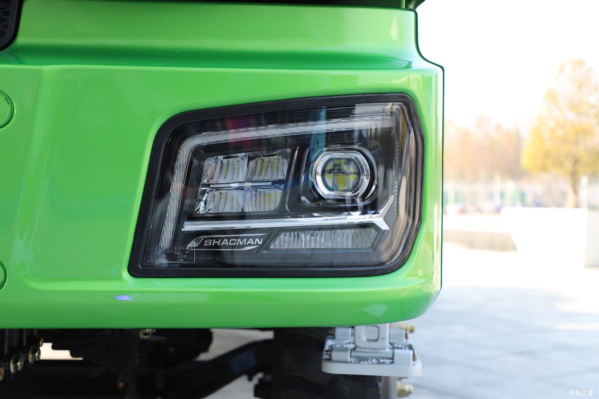 【图】陕汽德龙X5000E 6X4 纯电动自卸车 400kWh_实拍图片_4115238_卡车之家