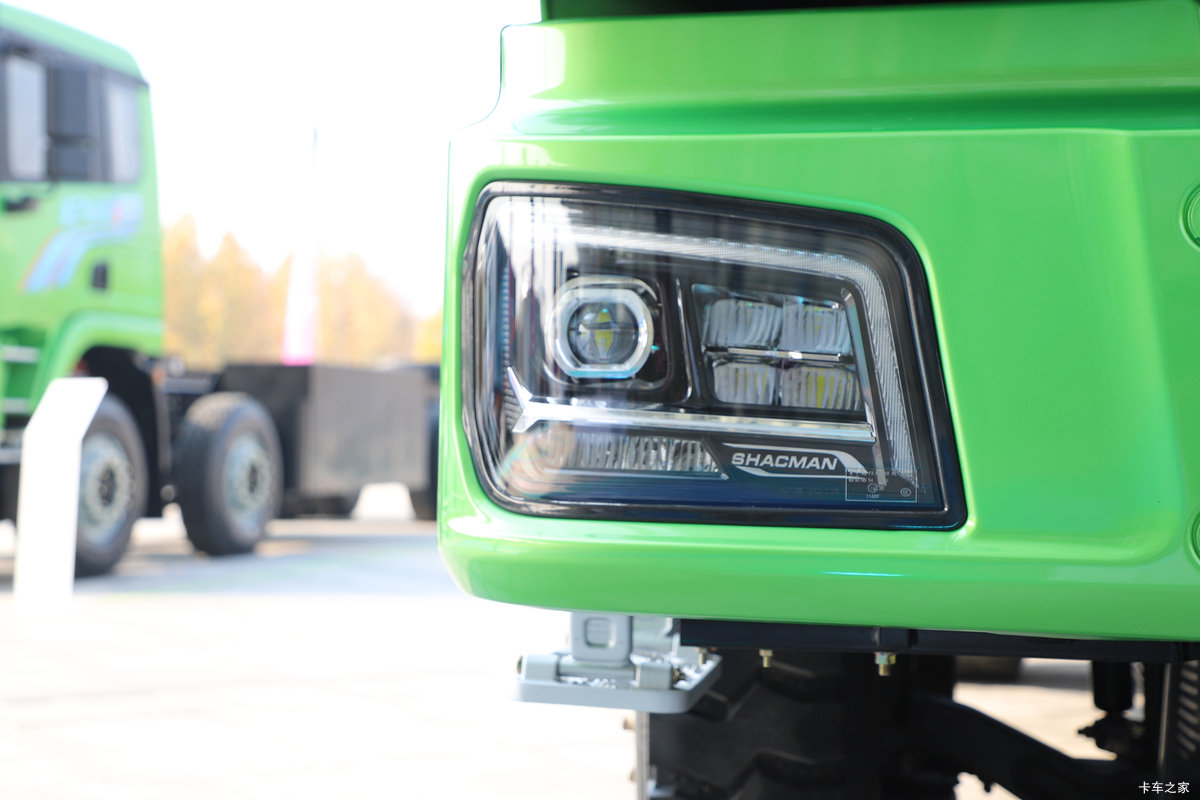 【图】陕汽德龙X5000E 6X4 纯电动自卸车 400kWh_实拍图片_4115236_卡车之家